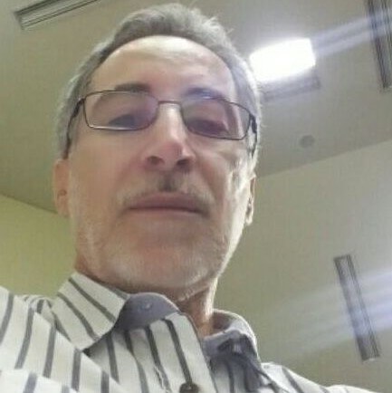 Prof. Marcos Gomes — Instituto de Ciências Humanas, Comunicação e Artes